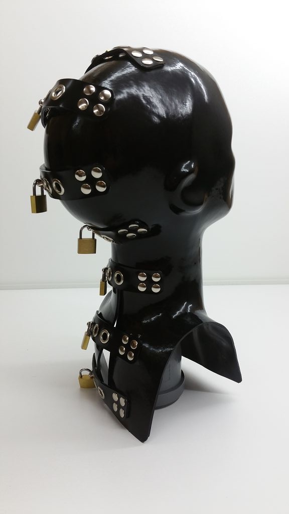 Heavy-Rubber Masken - Devobon.de