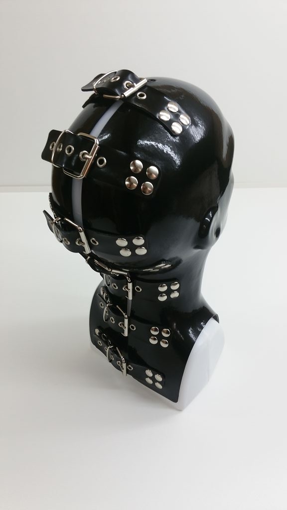 Heavy-Rubber Masken - Devobon.de