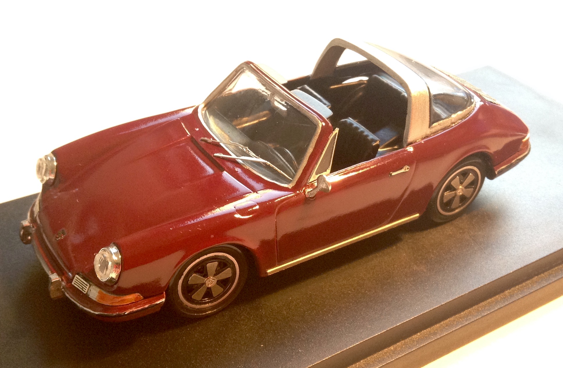 Custom-Built Models - AUTO in miniatur, Nils Koch