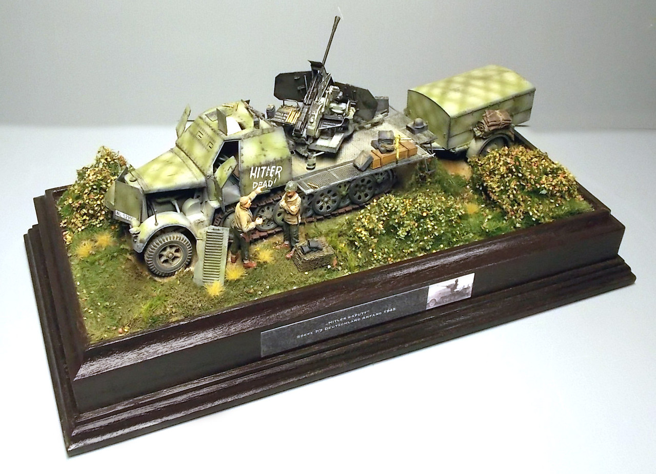 "Hitler kaputt"-SdKfz 7/2 - www.panzer-bau.de/diorama/militär/1:35