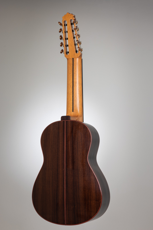 GUITARES CLASSIQUES DE CONCERT - REMY LARSON LUTHIER