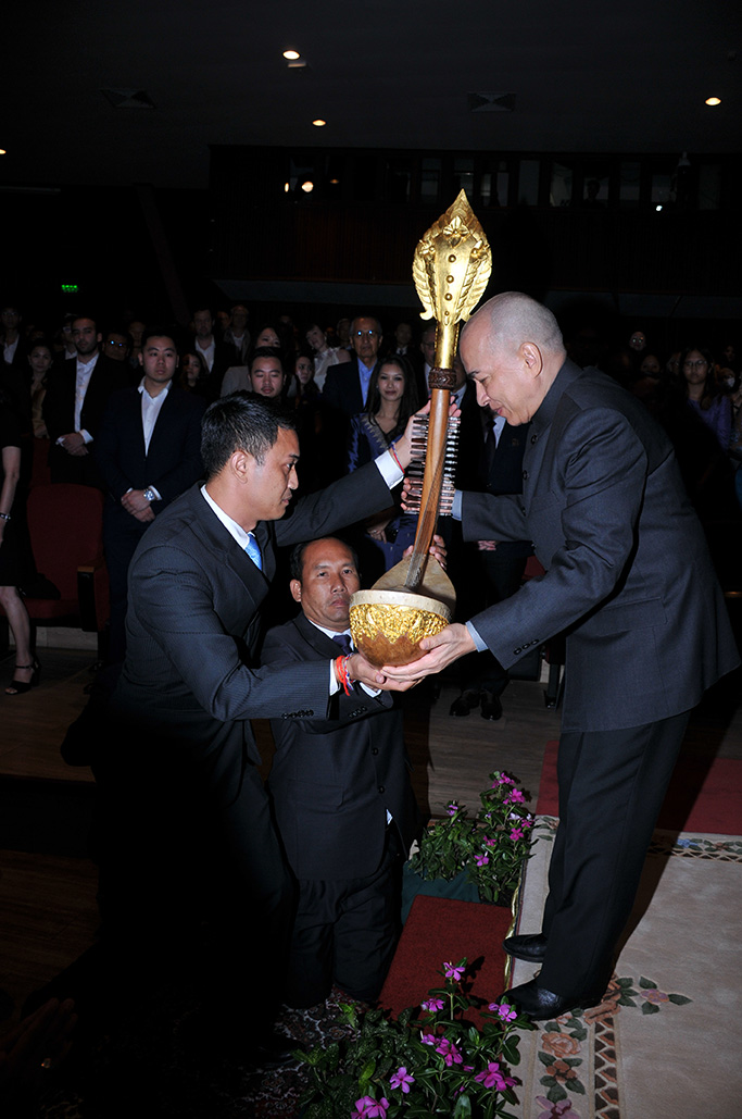 The Royal Harp - Site de prestigeartkhmer