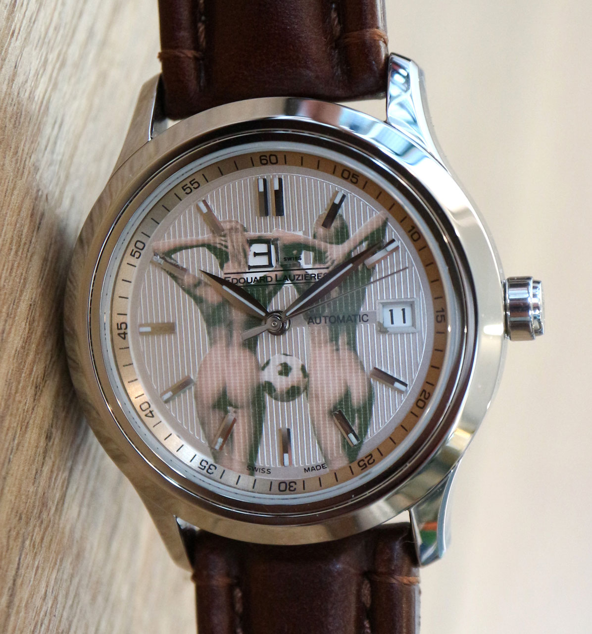 Personalisierte Schweizer Automatik Armbanduhr - Uhrenwerkstatt M ...