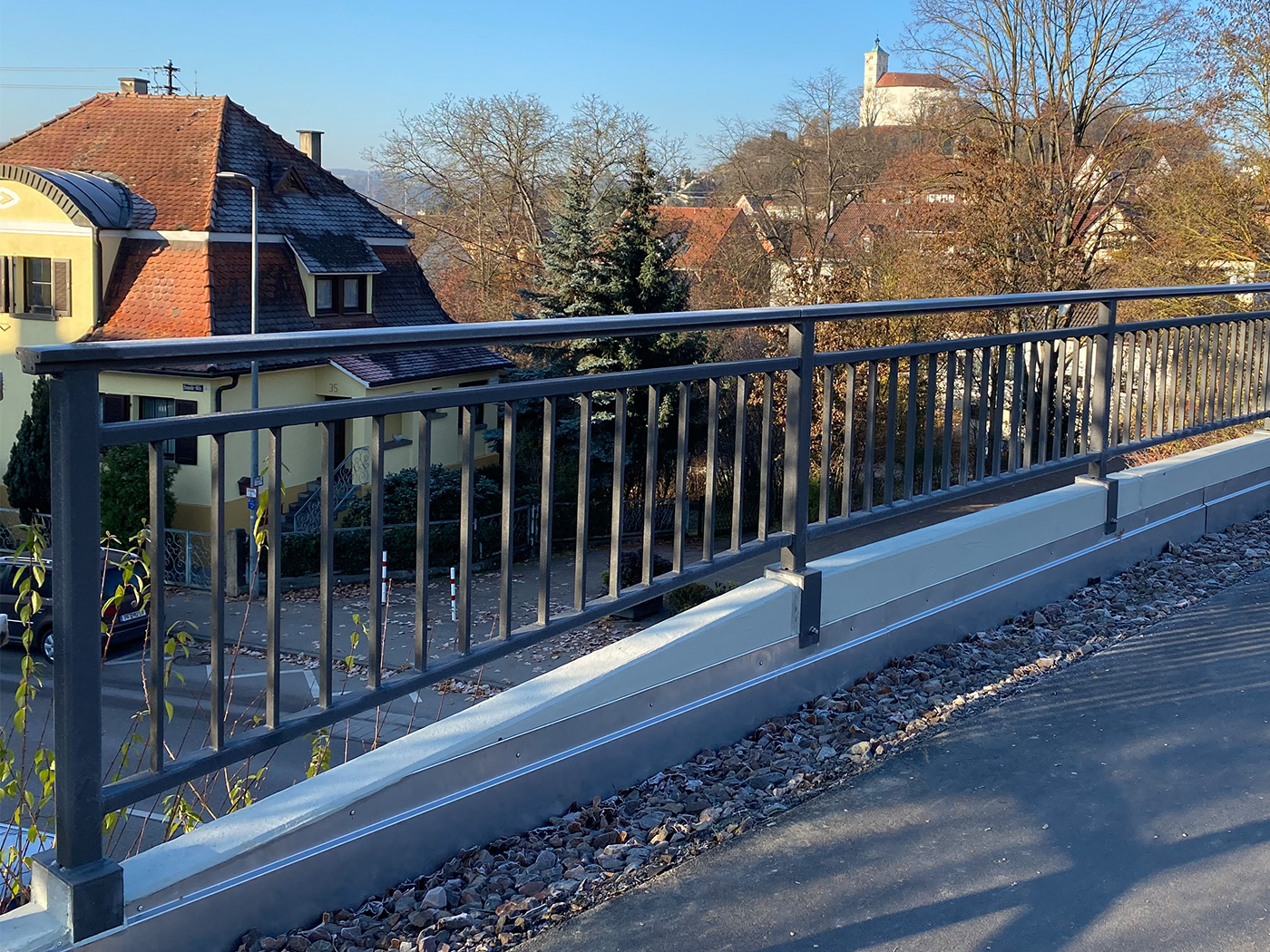 Brückengeländer nach den Richtlinien der Bundesanstalt für Straßenwesen, bast und dem Regelwerk ...