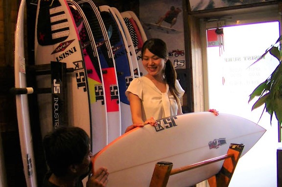 JSモンスターボックス入荷 - INSIST SURF 横浜港南台店 JSモンスターボックス入荷 - INSIST SURF 横浜港南台店