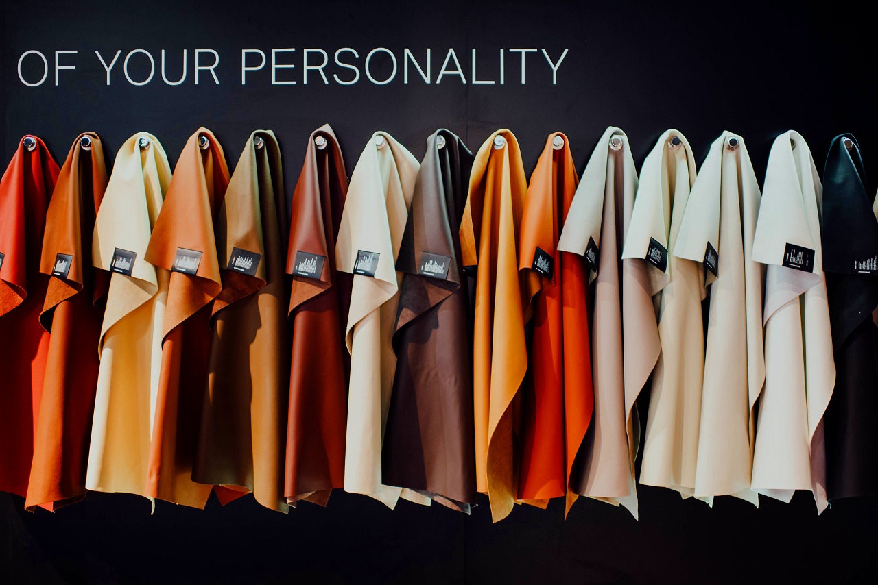 機能素材 - 機能素材と意匠素材のIP-TEXTILE