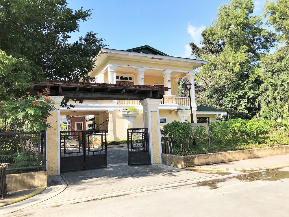 Philippines, Quezon Heritage House, Quezon City, Metro Manila - Expressions