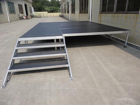 Characteristics of different portable stage - stageprops