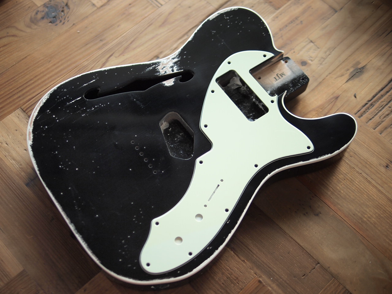 MJT - Telecaster Thinline Body - Black - Relic - SPOON - MJT・Warmothの ...