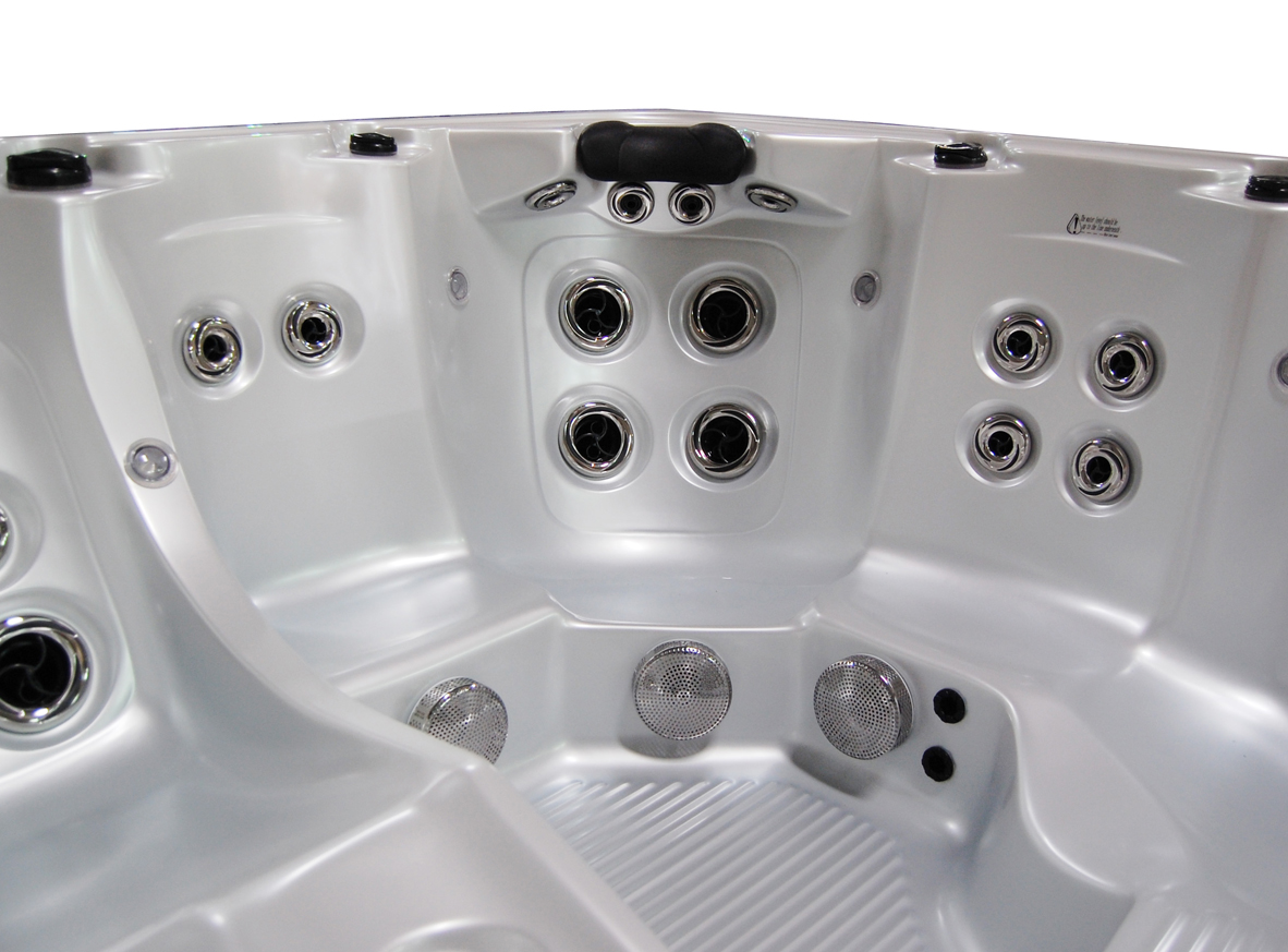 Whirlpool Infinity 360 - infinity-whirlpools