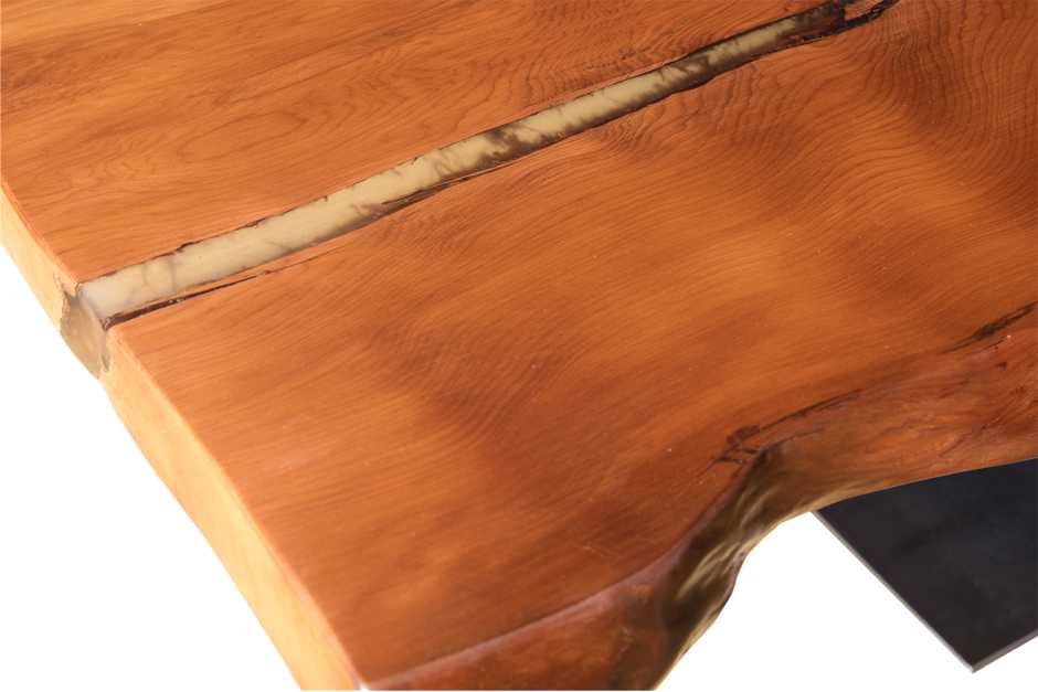 Kauri wood table - Tischunikate