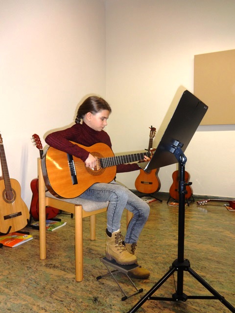 Klassenabend Gitarre und Blockflöte (Klasse Anna Binder ...