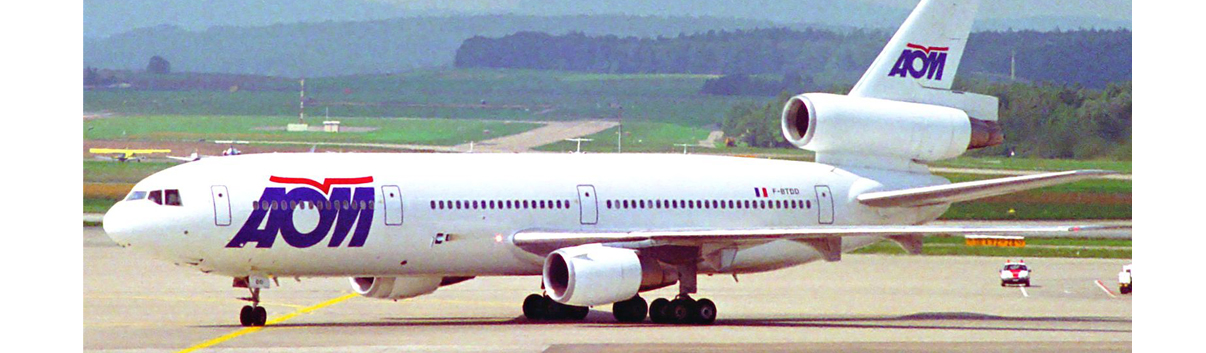 AOM - AIRLINES ORIGINALS - Sacs de compagnies aériennes