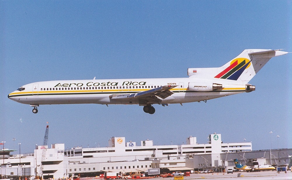 COSTA RICA - AIRLINES ORIGINALS - Sacs de compagnies aériennes