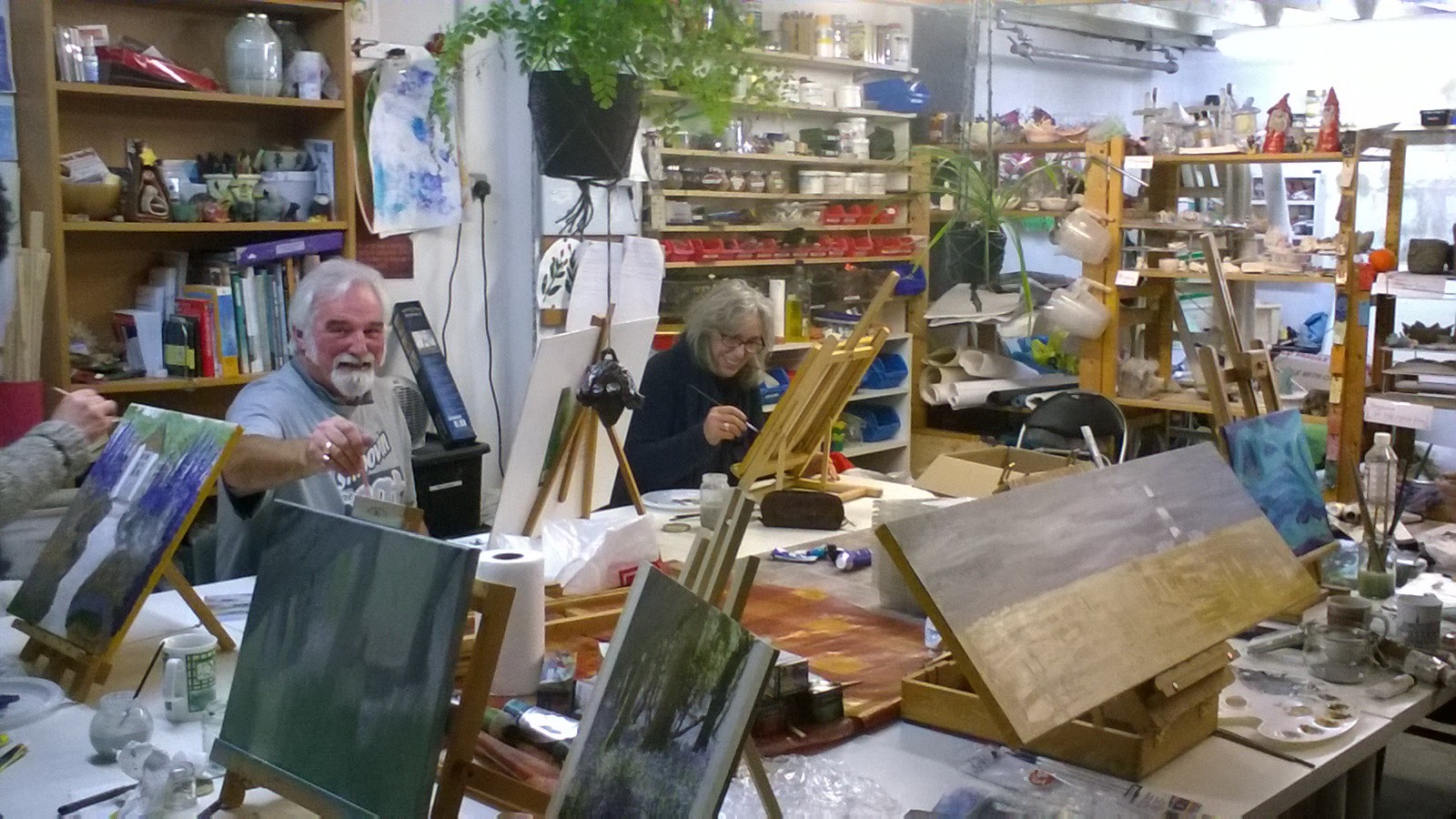 Art Class are getting stuck into oil painting - Carantoc Art Pottery Studio