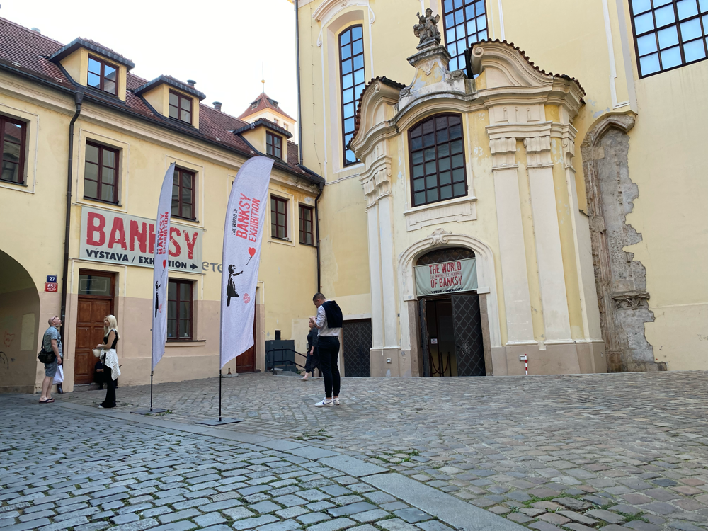 Rumgetrieben: Ein Tag in Prag - Phillip im Internet