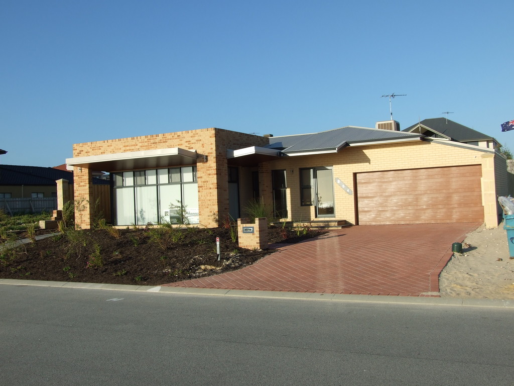 Box House - dickiearchitects's JimdoPage!