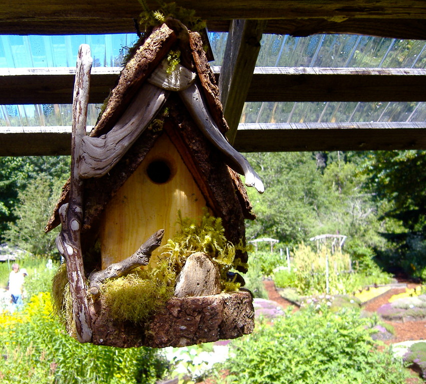 Given Back Bird Houses: Construction - Given Back Bird Houses