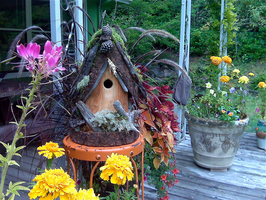 Given Back Bird Houses: Construction - Given Back Bird Houses