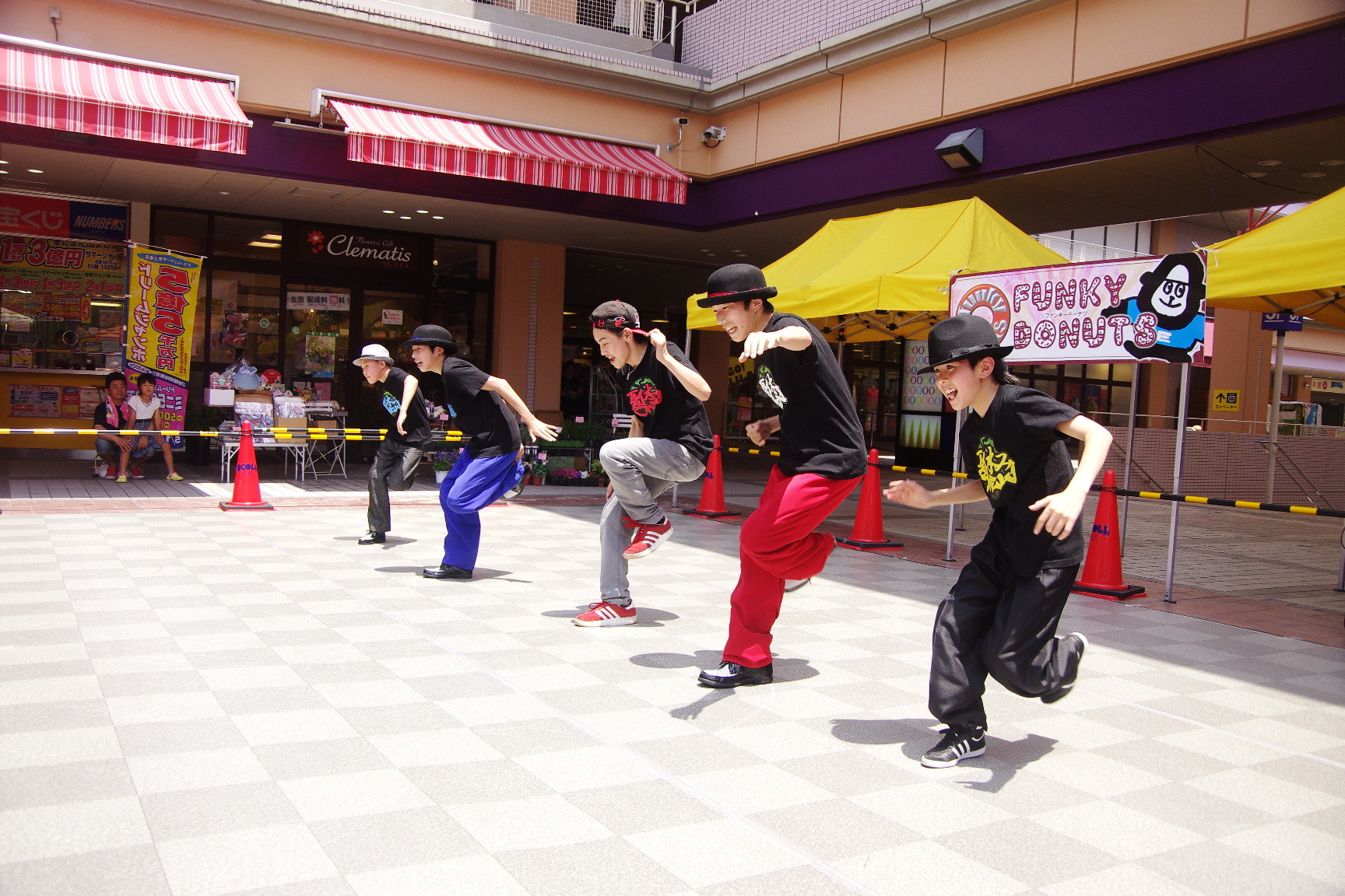 FUNKY DONUTS - golilascup ページ！