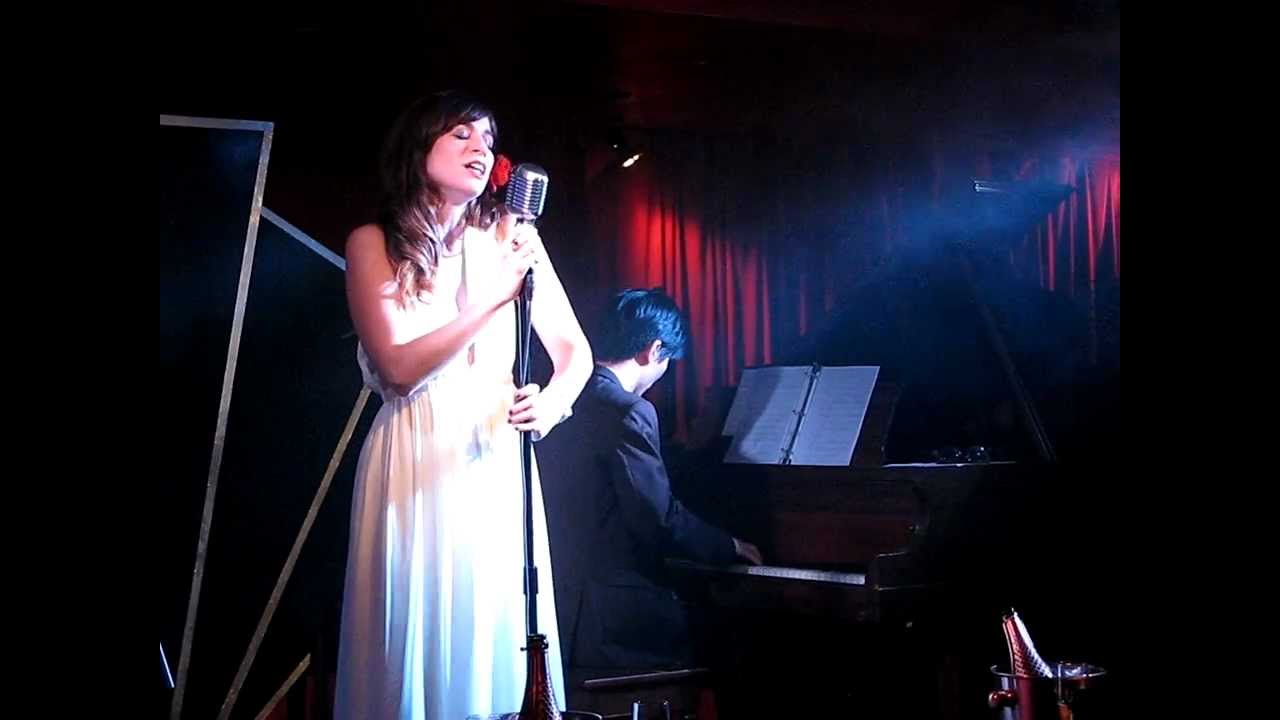 THE MANDERLEY BAR - Reception - Fan site Sleep no more