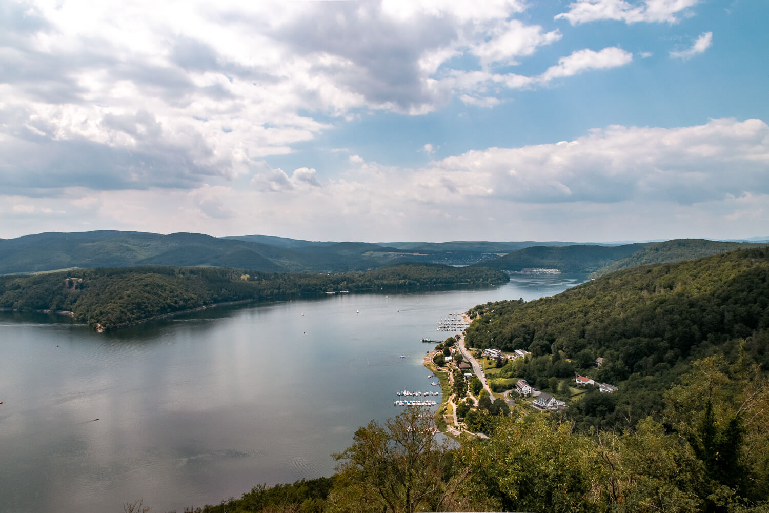 Urlaub am Edersee: 9 Tipps für eine unvergessliche Zeit - Reiseblog Ria ...