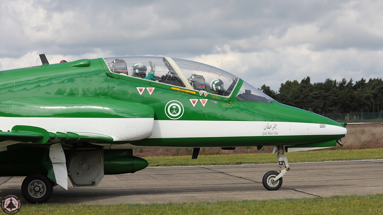 The Saudi Hawks - Royal Saudi Arabia Air Force Aerobatic Team - BAE ...