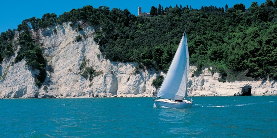 HOME - le marche tour