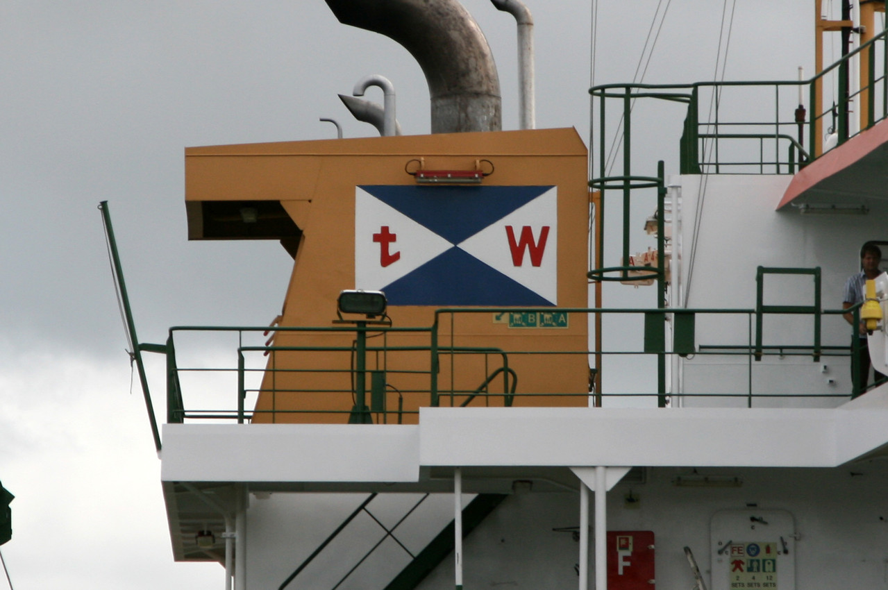 Schornsteinmarken / Funnel Marks - Ships & Flags Reedereiflaggenseite ...