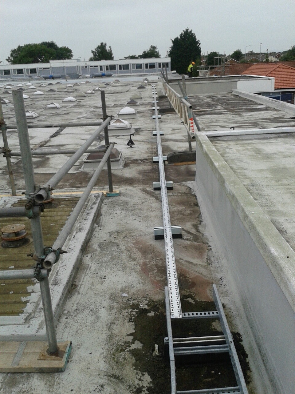 Rooftop cable tray works - deanirwin