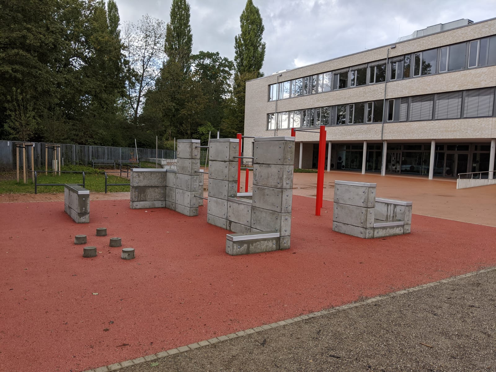 02. März 2021 - Düsseldorf, Städtische Toni-Turek Realschule - team-ths ...