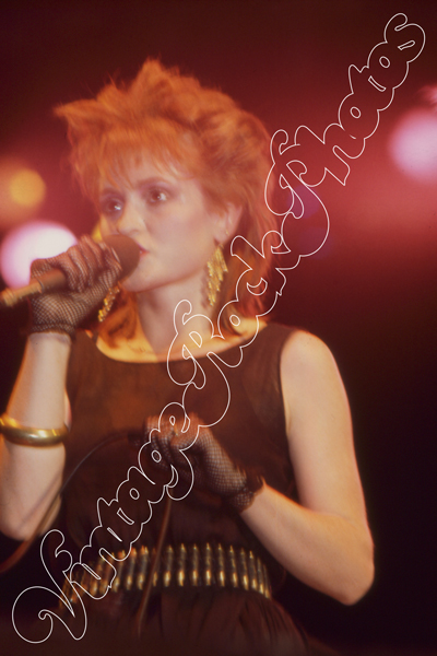 The MO-DETTES - Benvenuti su vintagerockposter!