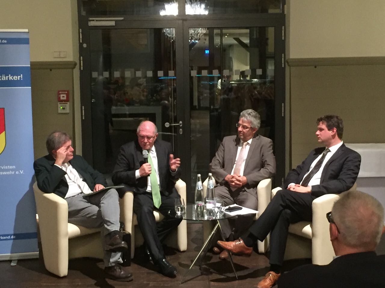 Willkommen im Carola Hartmann Miles-Verlag! - miles-verlags jimdo page!