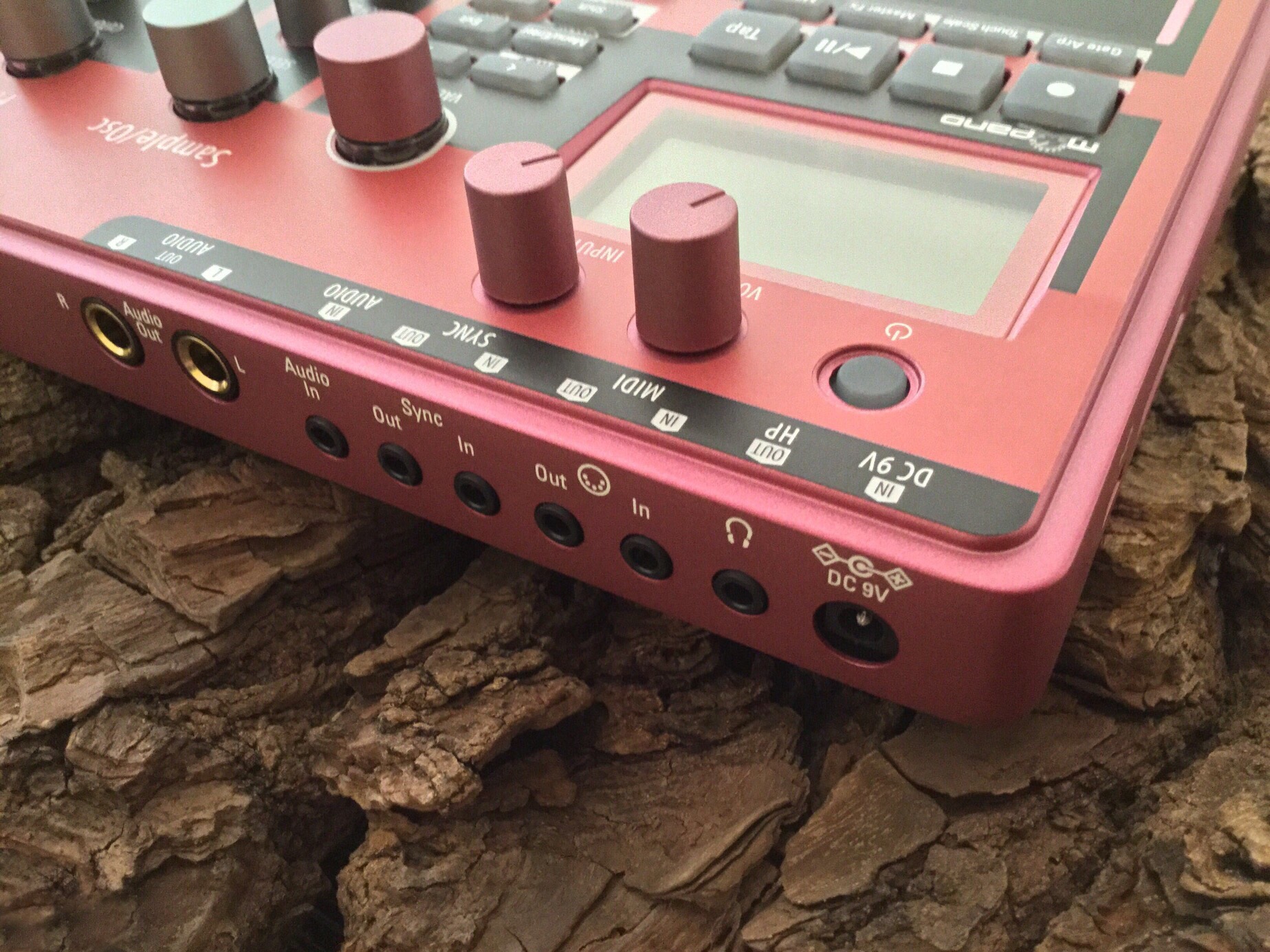 Korg Electribe 2 Sampler Red, Instrument Overlay - mxpand • Overlays ...