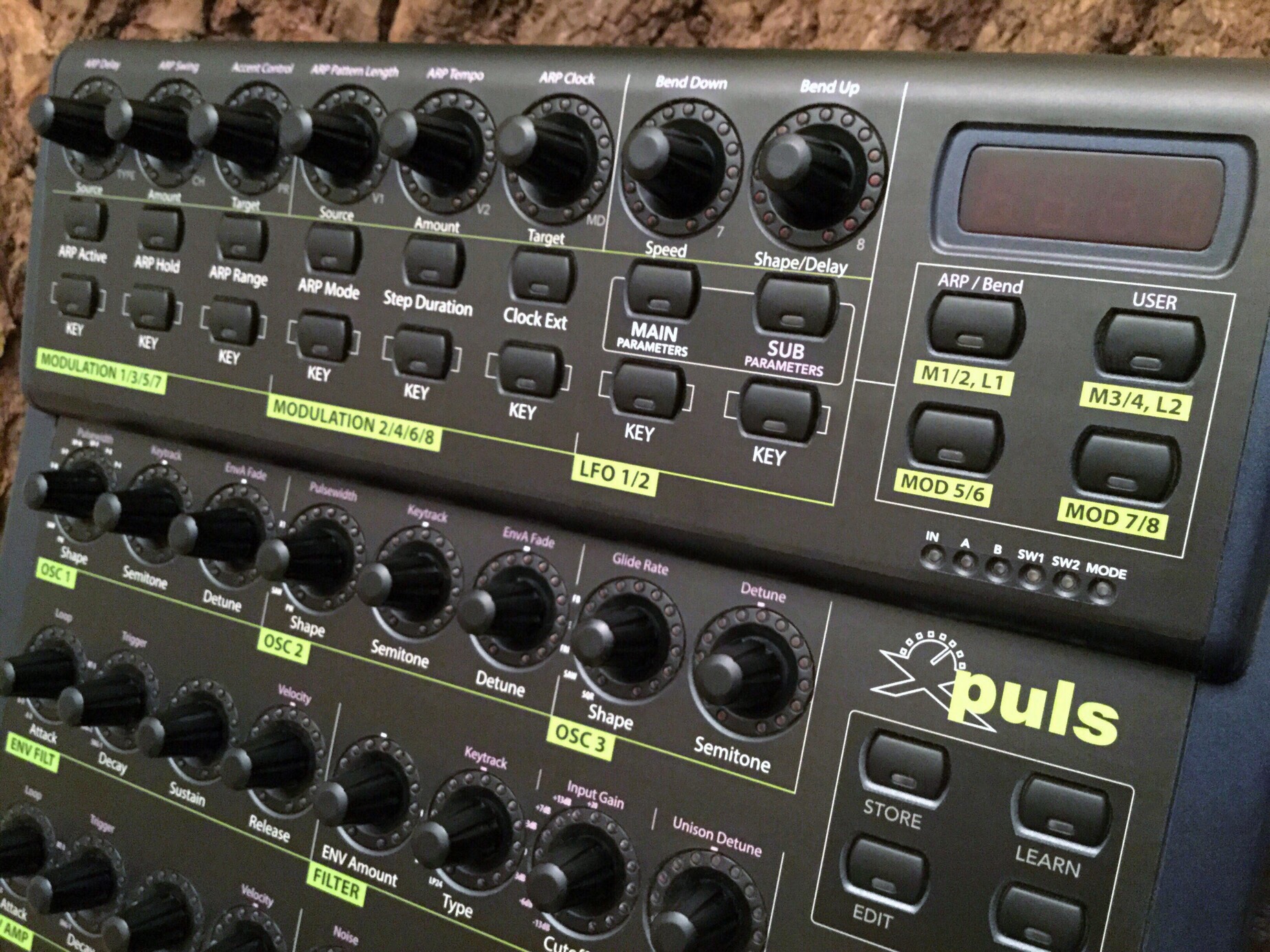Waldorf Pulse 2, Controller Overlay - mxpand • Overlays for synths & more