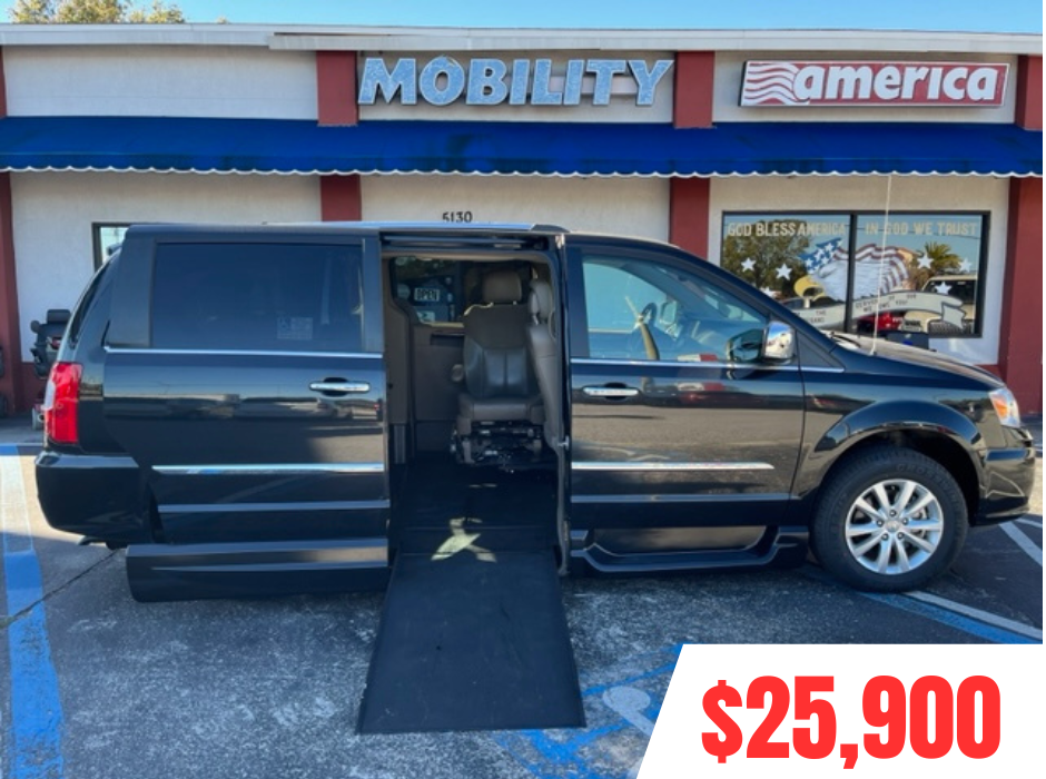 2015 Chrysler Wheelchair Vans - Mobility America Lakeland