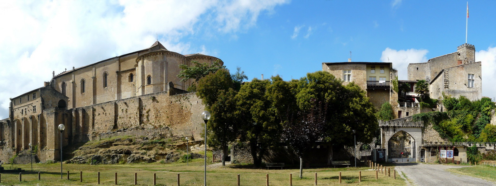 Accueil - Association Les Médiévales de Saint-Macaire