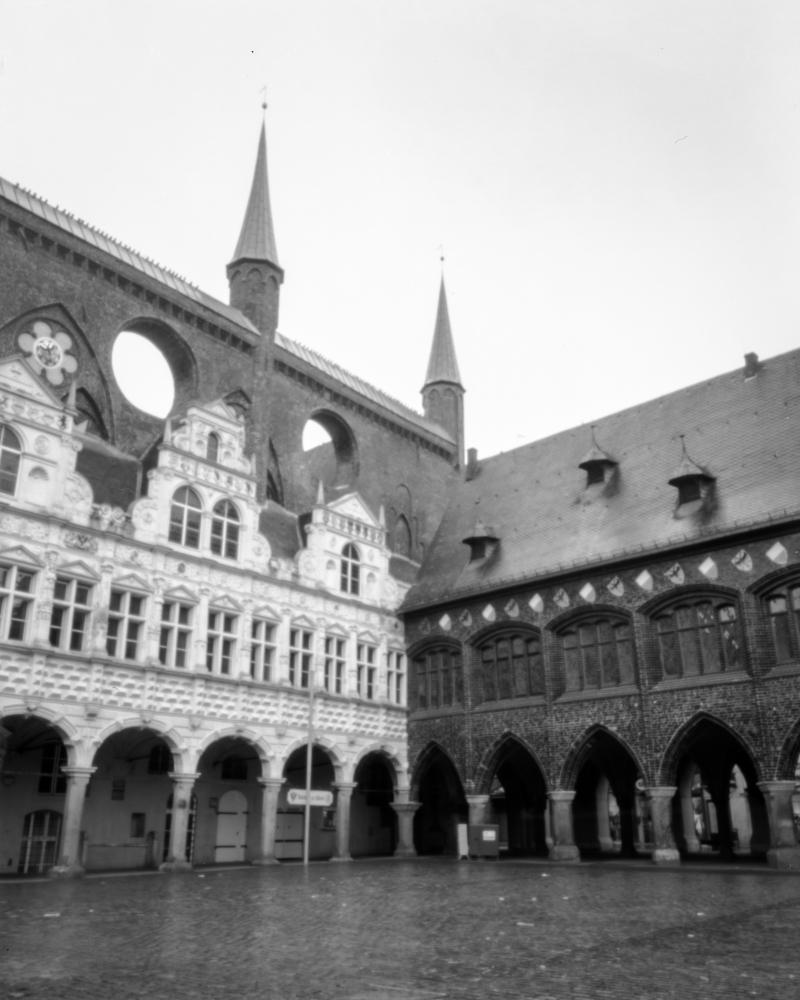 4x5 pinhole photography with a HARMAN TiTAN - FollowTheGrain.de