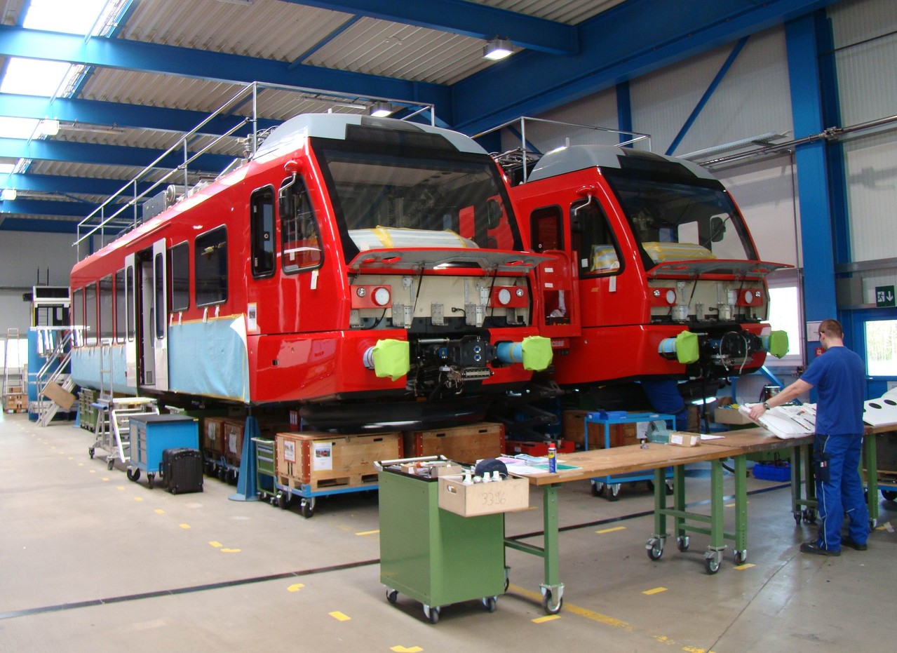 Sechs neue Triebzüge für die Uetlibergbahn von Stadler Rail - info24 ...