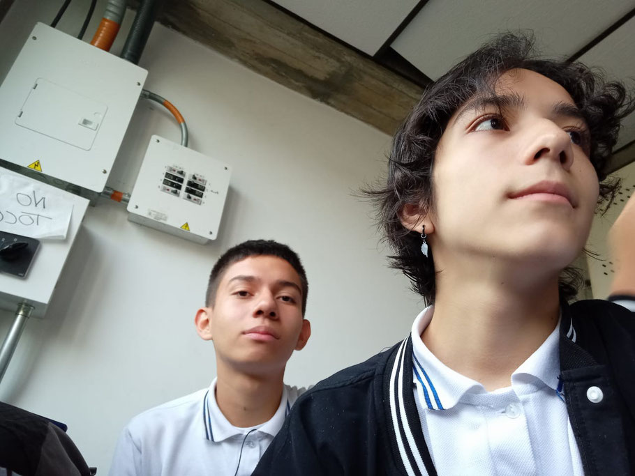 Biografía - Página web de prom-11a2022-angel-andrew