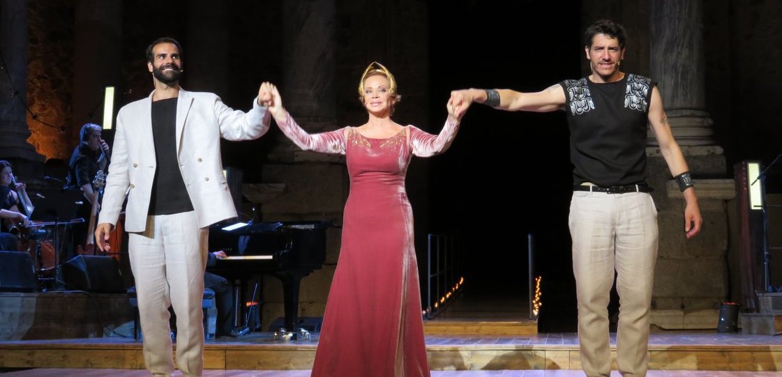 LA DÉCIMA MUSA: historia, belleza y talento - David Ordinas FCO