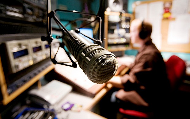 Academia Locutores Elliotsaenz
