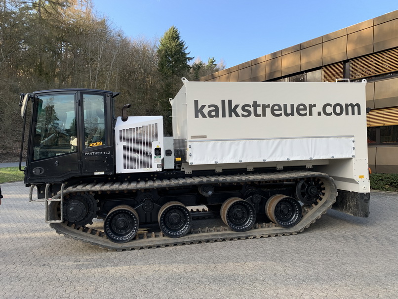 spreader 13 m³ - on crawler | extreme stabilization | - cementspreader ...