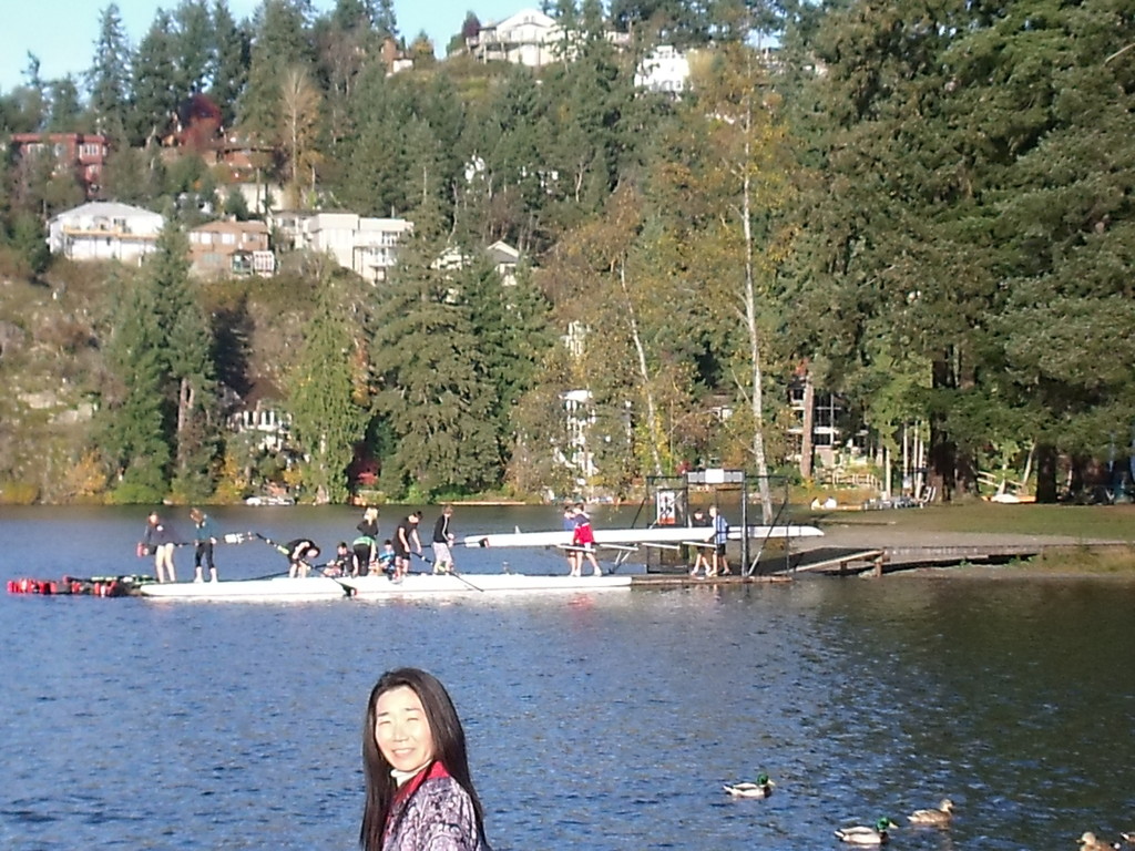 Kayaks at Long Lake all year round in Nanaimo - ナナイモのロング湖では、1年中「カヤック」が ...