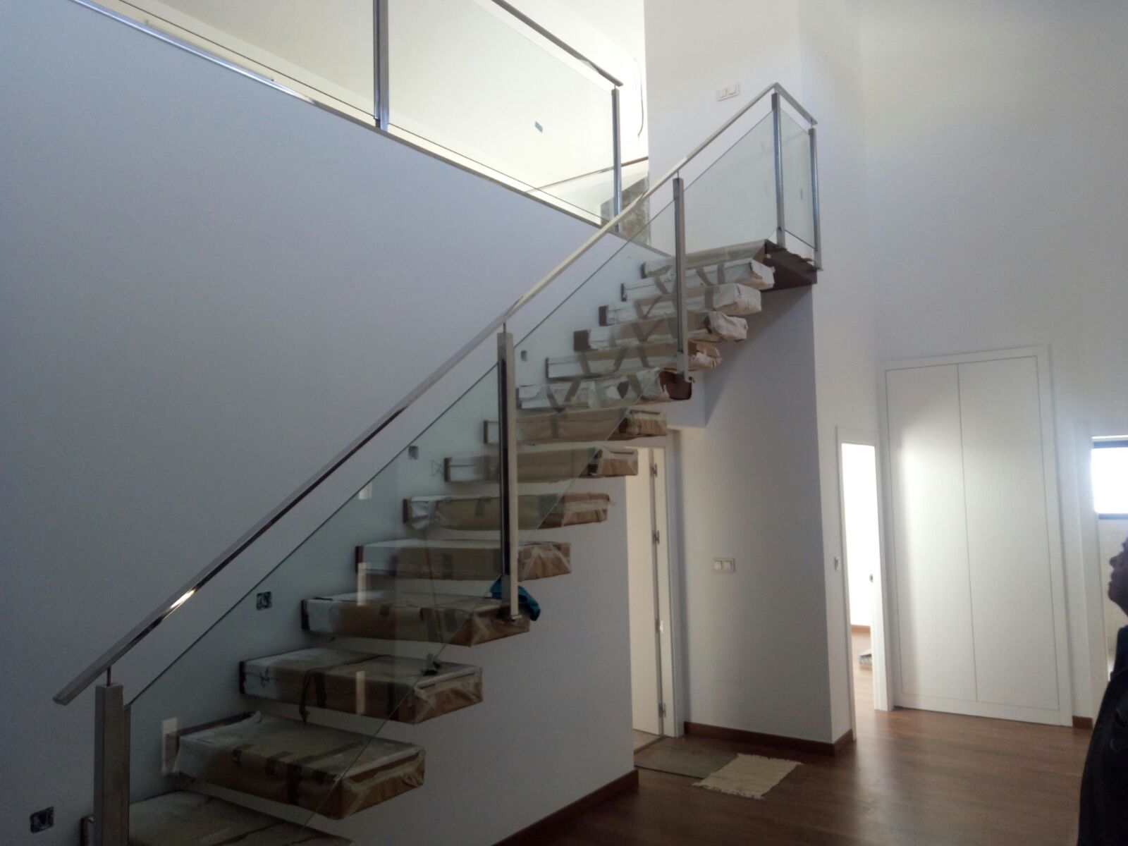 Escaleras voladas - Escaleras Laravid : Trabajos en Acero