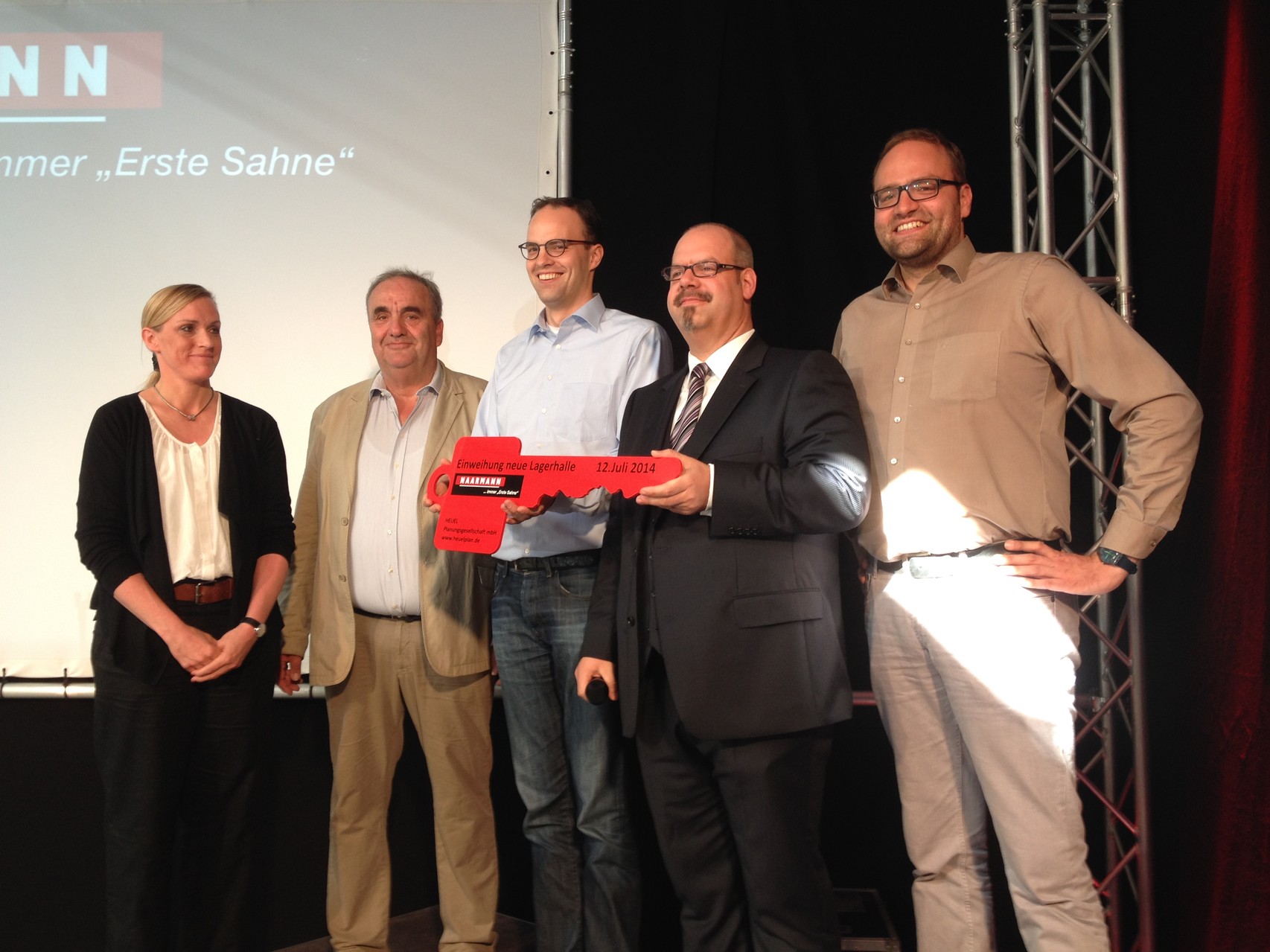 Einweihung neue Lagerhalle - Privatmolkerei Naarmann GmbH - heuelplan ...