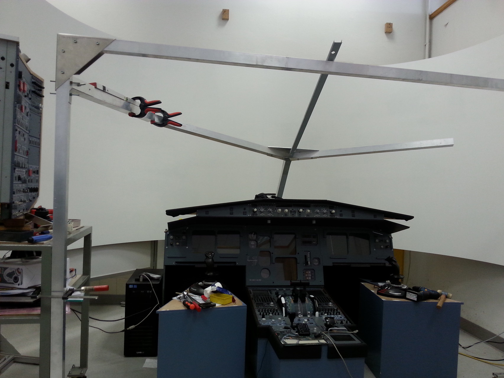 Rahmen (Shell) - Airbus A320 Cockpit