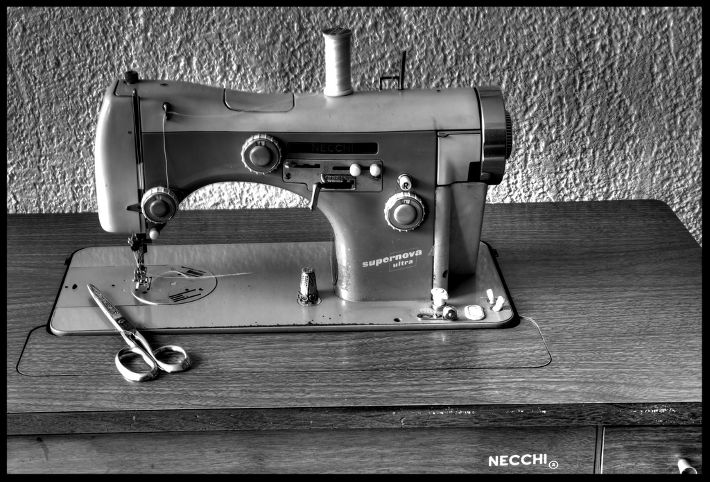 Necchi Sewing Machine - Fiddlebase