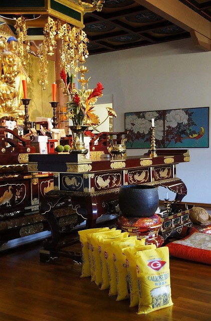 Offering of Rice - Koloa Jodo Mission- Buddhist Temple