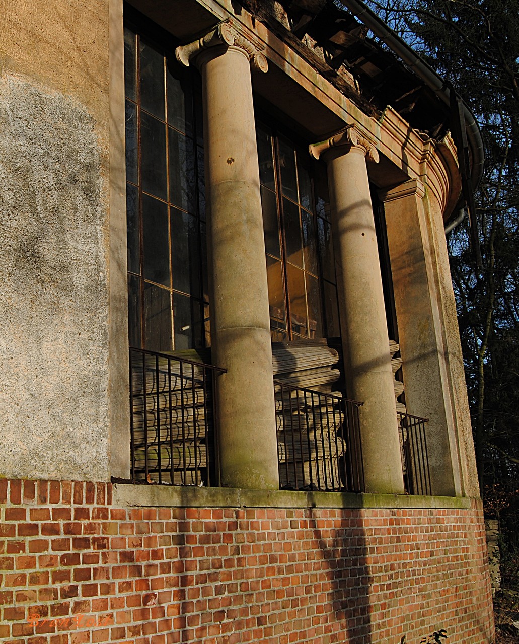 Altes Teehaus - Lost Places Zeitgeschichte